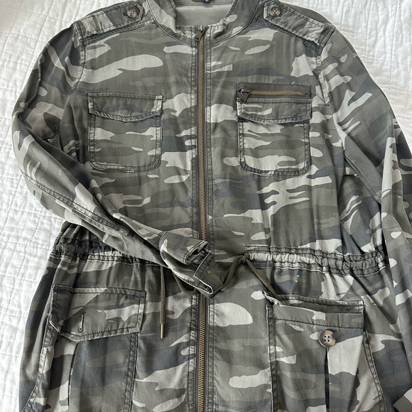 Express | Jackets & Coats | Express Camouflage Zipup Jacket | Poshmark